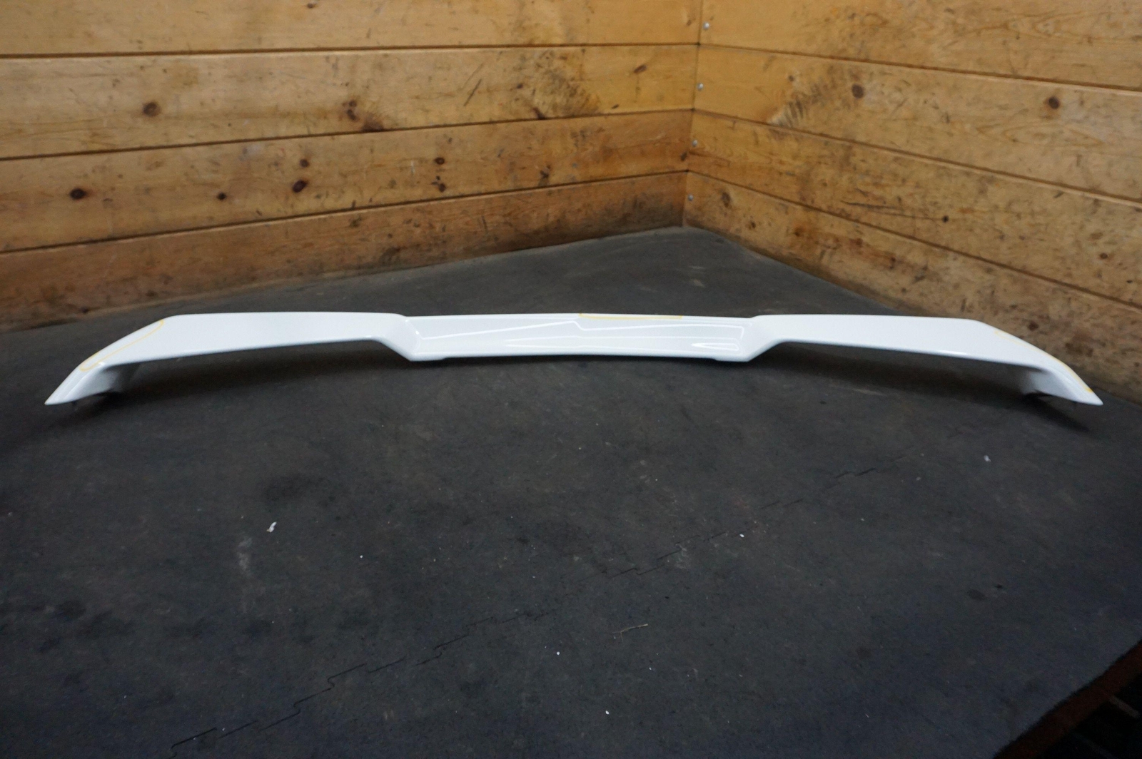 OEM Chevrolet Corvette Stingray Rear Spoiler Torch Red 84320758 ...