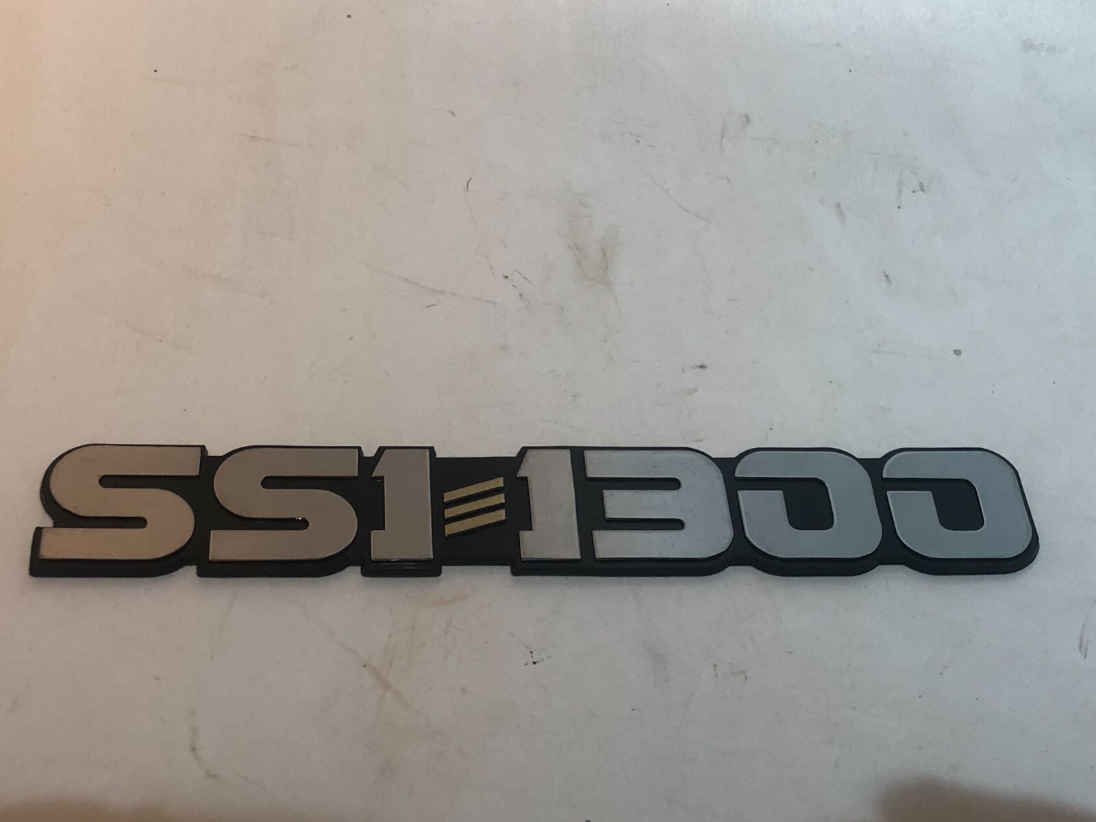 221206 Reliant Scimitar SS1 1.3, 1300 Boot Lid Badge | eBay UK