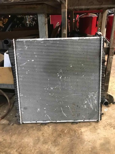 2000 2001 2002 2003 2004 2005 2006 BMW X5 Radiator | eBay