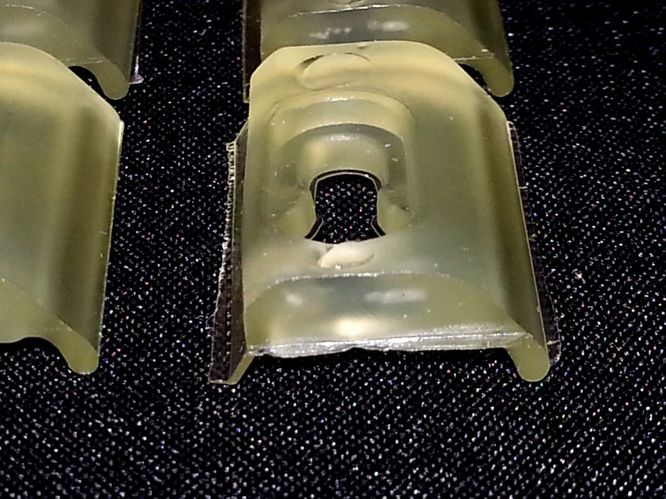 NOS GM Body Front Rear Door Window Reveal Trim Moulding Molding Clips ...