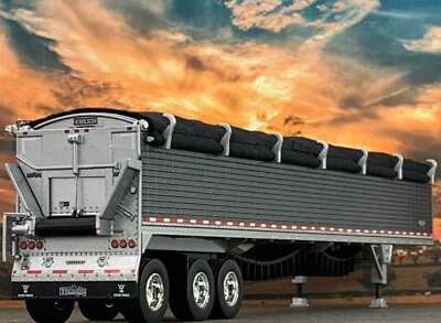 1/64 DCP GUN METAL WILSON PATRIOT TRI AXLE BELT TRAILER W/ BLACK TARP ...