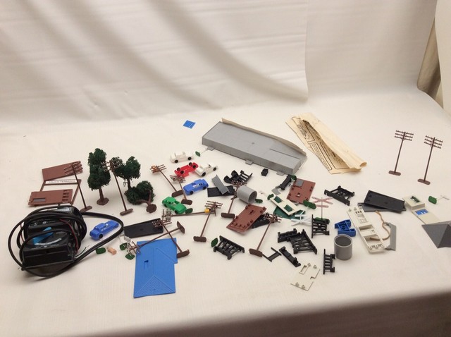 Vintage TYCO Santa FE 72 Train Set for sale online | eBay