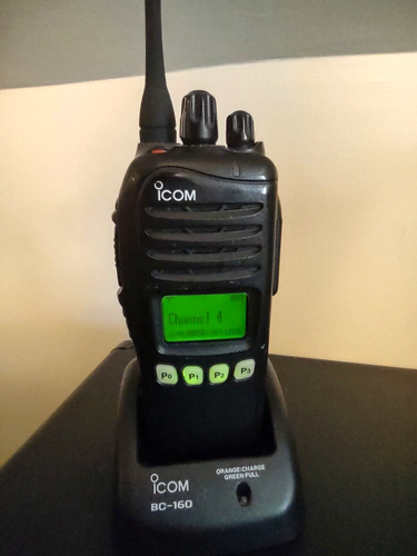 ICOM IC-F4061S 400-470 MHz UHF Portable Handheld Transceiver Walkie ...