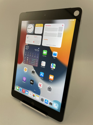 Apple iPad 6th Gen A1954 Space Grey Unlocked 32GB 128GB 9.7" iPadOS ...