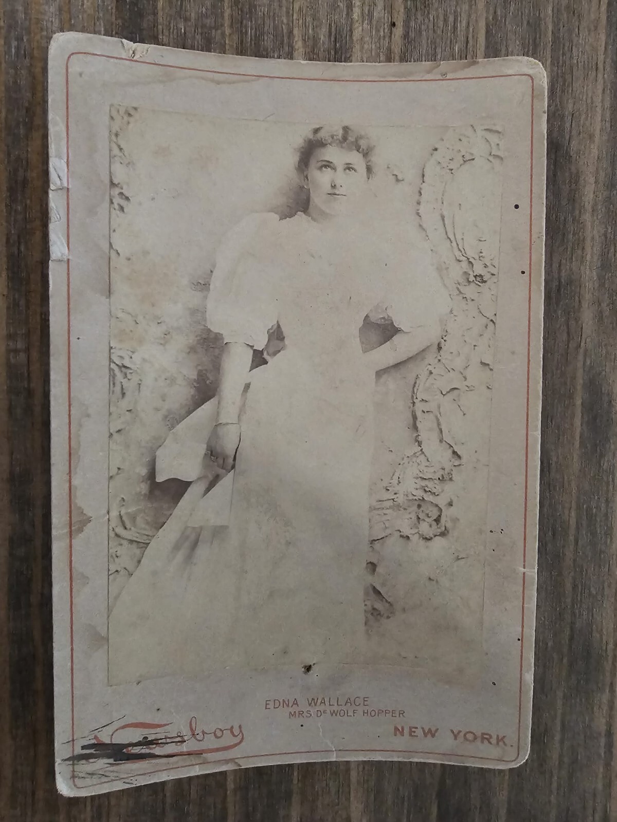 1890s NEWSBOY TOBACCO CABINET CARD MADEMOISELLE EDNA WALLACE RISQUE ...