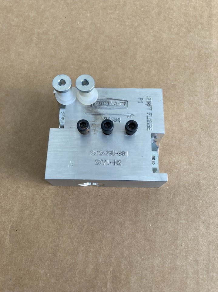 JLG 7017172 Helac Rotary Rotator Actuator Counter Balance Valve 26554 ...