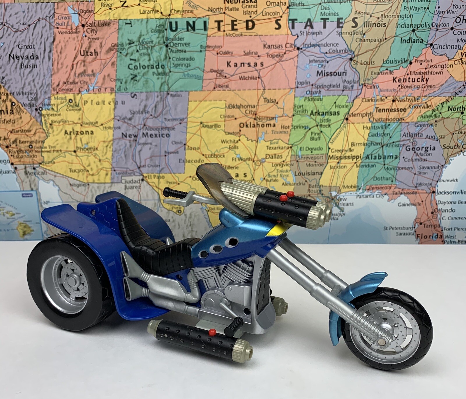 SHIPS SAME DAY 2005 Playmates TMNT Combat Cruisers LEONARDO Motorcycle ...