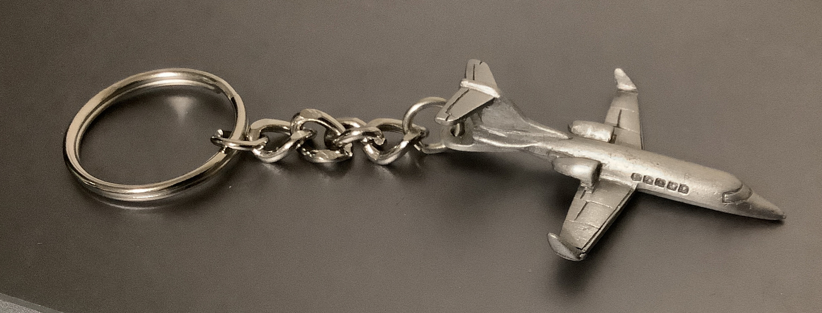 LEARJET 31 - PILOT AIRPLANE KEY CHAIN / Pewter on Stainless Steel LEAR ...