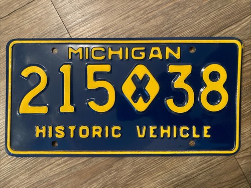 Vintage Michigan MI License Plate Historic Vehicle Yellow Blue USA! | eBay