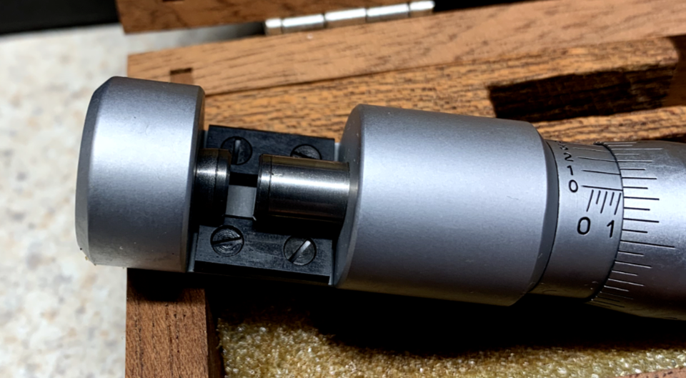 Machinist Tool: Brown & Sharpe Wire Micrometer 0 to .400 (NOS) 599-229 ...