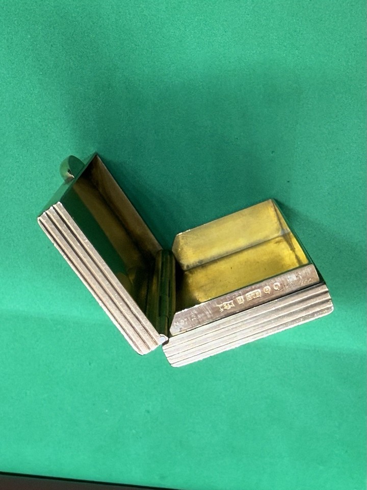 Antique Or Vintage 9ct Solid Gold Pill Box London 1969 By SGR & Cartier ...