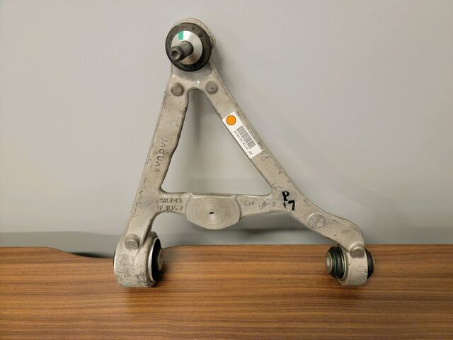 G709193 2009-2015 Jaguar XF Rear Lower Arm Control 11-15 XJ RH Side ...