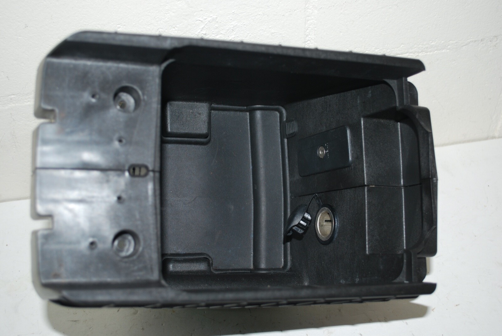 2010 - 2012 Ford Fusion Center Console Storage Bin Tray w/ Power Outlet ...