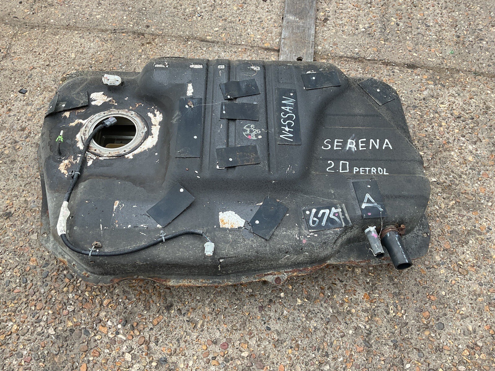 NISSAN SERENA C25 FUEL TANK PETROL 2.0 2005-2010 | eBay UK