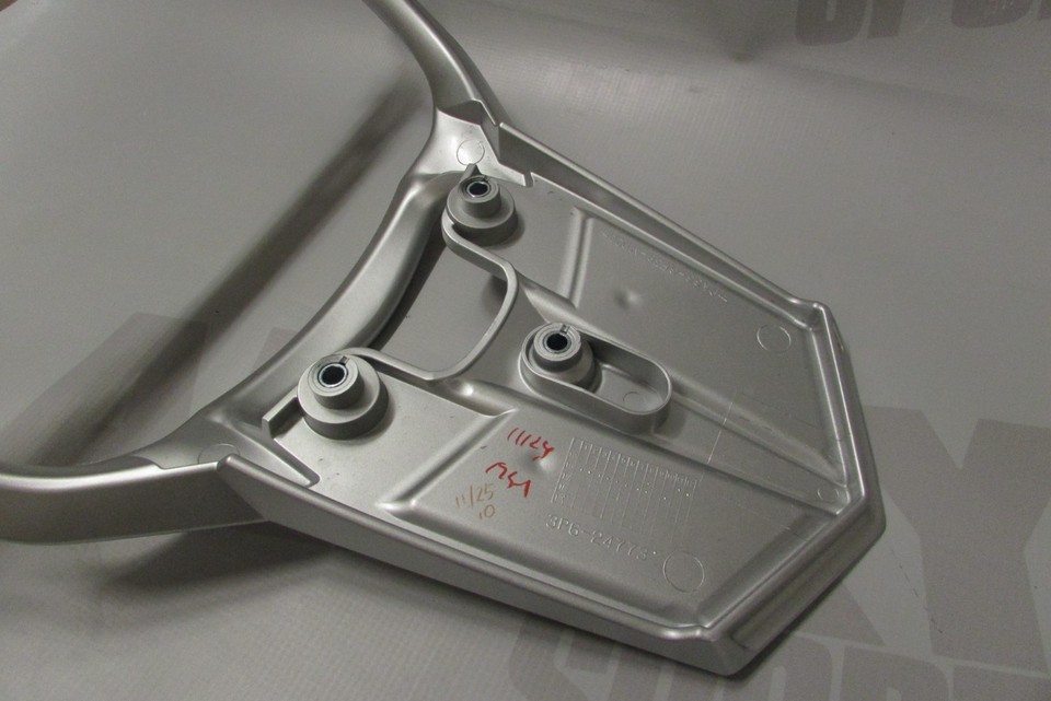 Yamaha Luggage Rack FJR 1300-AG ES 13ESH Grey Grip 3P6-24773-01-PA | eBay