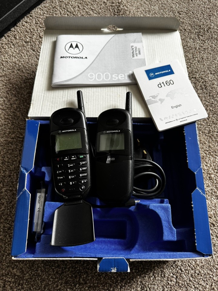 Old Mobile Phones Bundle Untested, Boxes, Booklets, Chargers ...