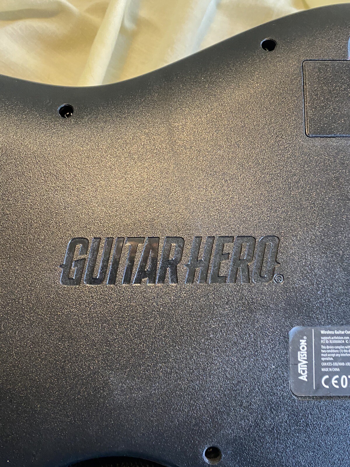 Guitar Hero Wireless Guitar Black Gold CE0700 Activision Model 0000654 ...