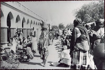 photo vintage . Afrique . marché Africain . début des années 1950 | eBay