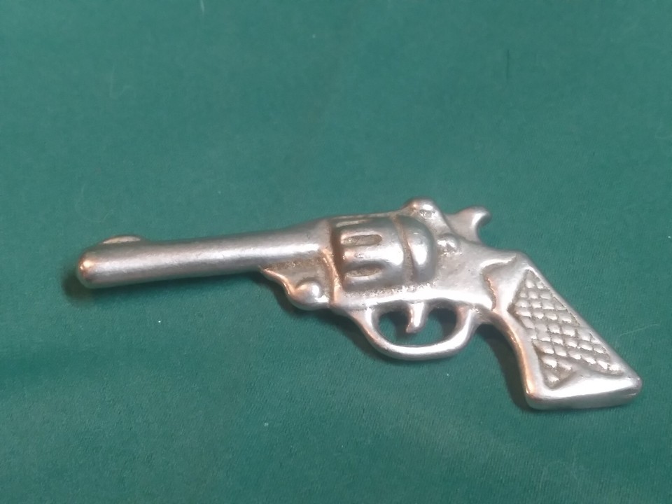 Antique Novelty/toy Cast Iron Nickel Plated Looking Revolver | eBay