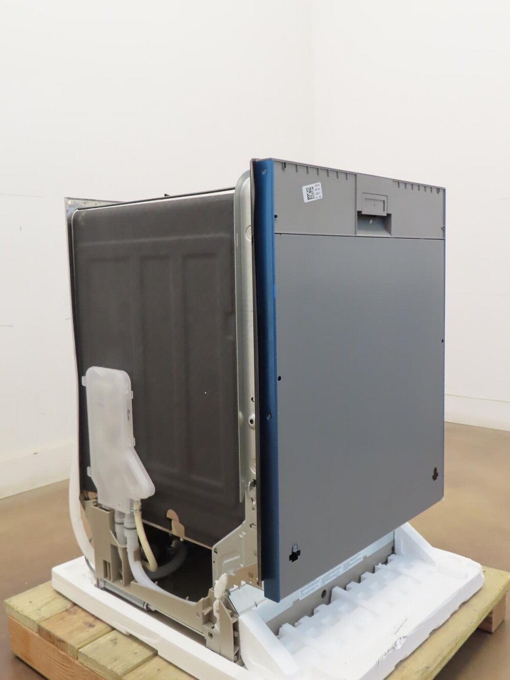 Thermador Emerald Series DWHD560CPR 24" Fully Integrated Smart ...