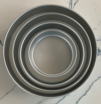 Wilton Performance Pans Aluminum 4-Piece Large Round Cake Pan Set with ...