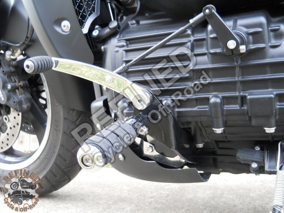 Triumph Rocket III X Roadster, Standard, Classic & Touring Forward ...