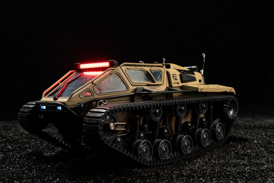 RC Tank High Speed Crawler Drift Tank Off-Road 360° Rotation with Light ...