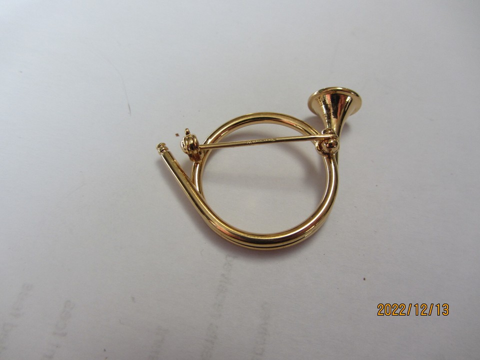 VINTAGE GOLD TONE NAPIER FRENCH HORN BROOCH PIN NAPIER ON NEEDLE | eBay