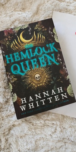 Fairyloot Signed Edition The Hemlock Queen | eBay