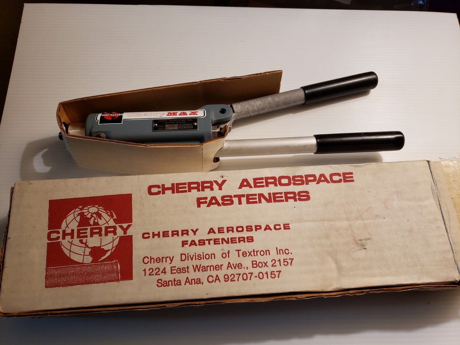 Cherry Aerospace G749A Heavy Duty Hand Hydraulic Rivet Gun, New In Box ...