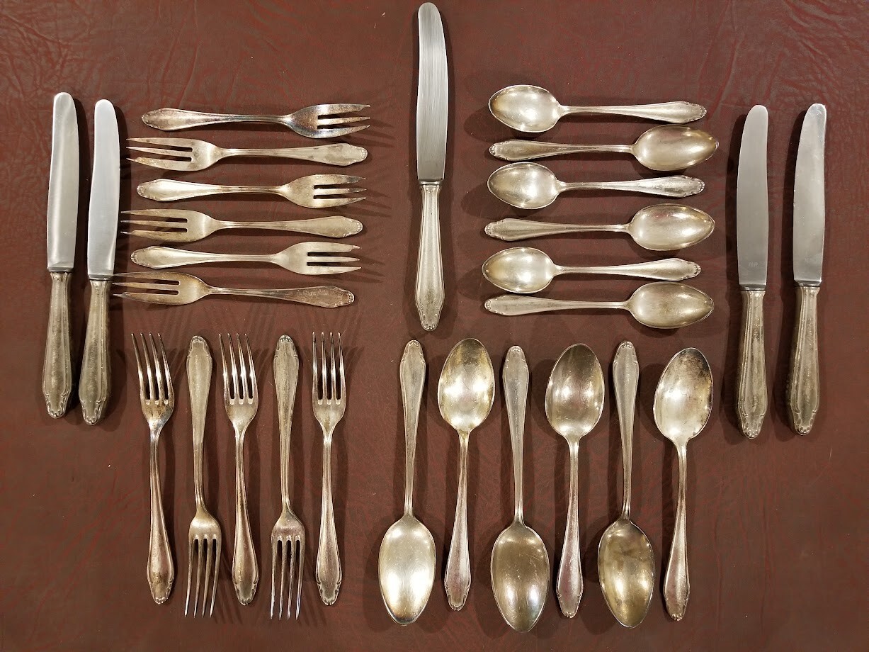 Vintage Martin 90 Silverware 38 Piece Set | eBay