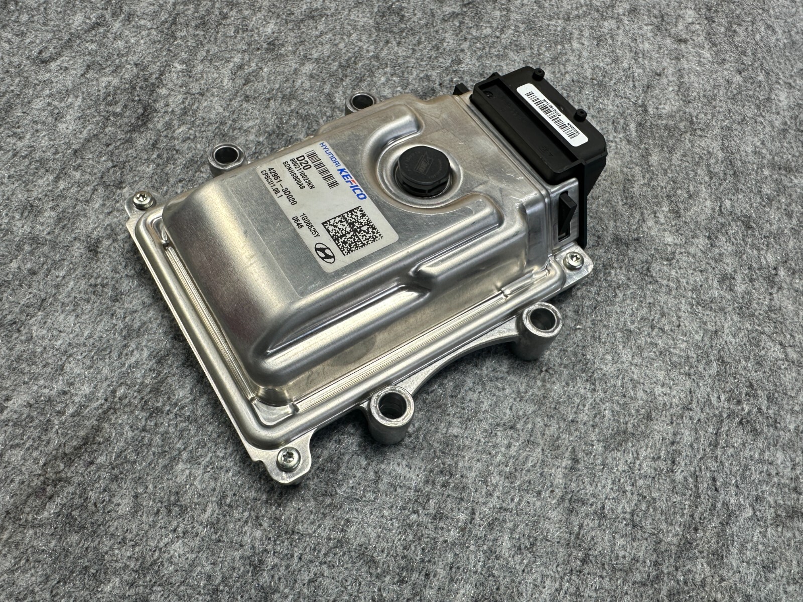 HYUNDAI SONATA HYBRID LIMITED 20-22 OEM SBW COMPUTER CONTROL MODULE ...