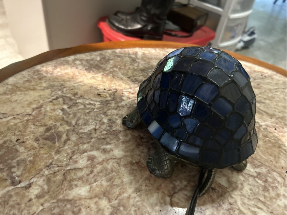 Adorable Tiffany Style Light Blue Stained Glass Turtle Accent Table ...