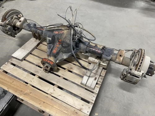 USED 02 SIER2500 REAR AXLE Single Rear Wheel 3.73 Locking Duramax GT4 ...