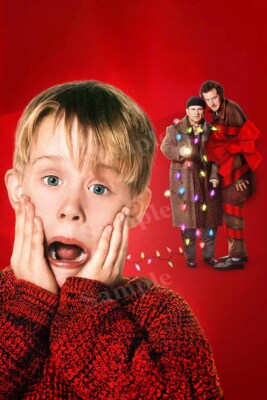 Macaulay Culkin Kevin McCallister hands on cheeks scared Home Alone ...