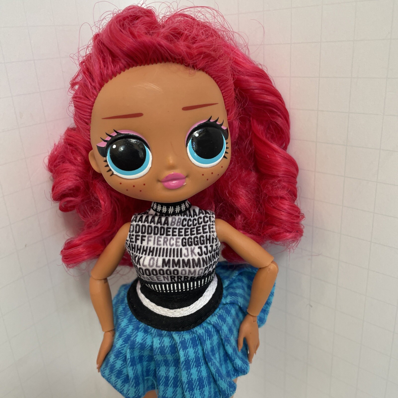 LOL Surprise fashion Dolls OMG Class Prez Teachers blue checker skirt ...