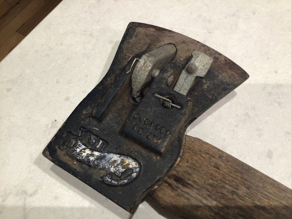 Chopper 1 USA Splitting Axe w/ Wood Handle - Firewood Woodsman Spring ...
