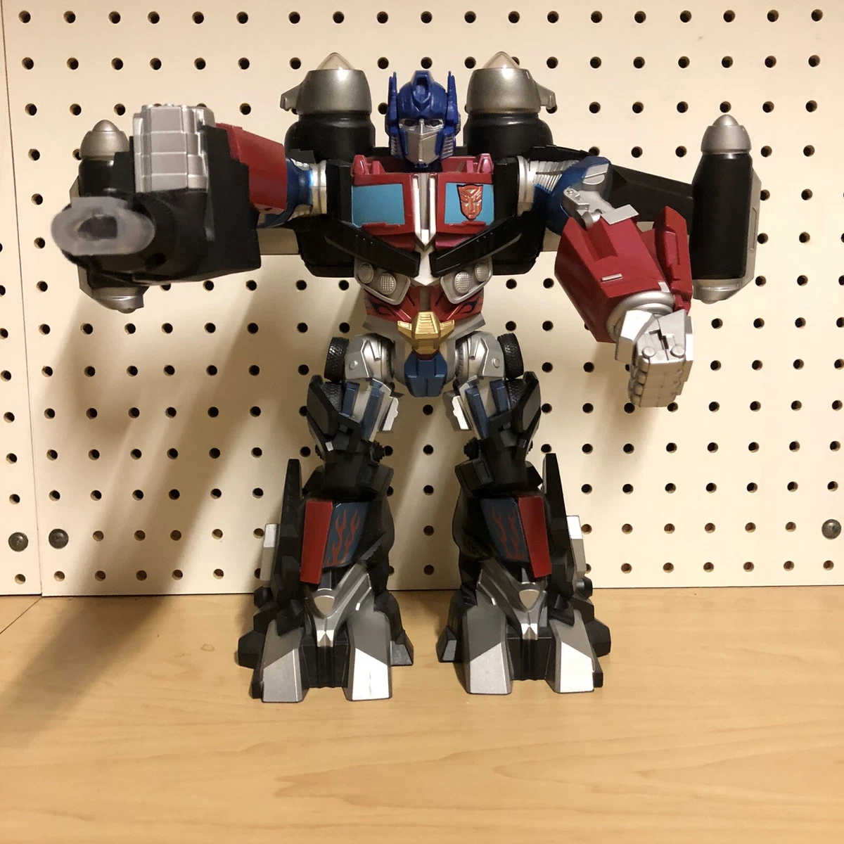 Transformers Dark Of The Moon Optimus Prime Jetpack Toy