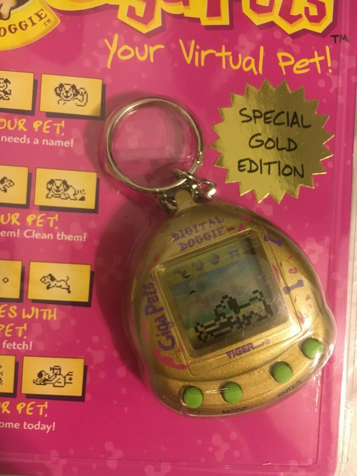 Giga Pets GOLD Electronic Virtual Pet 1997 Tiger Vintage New Tamagotchi ...