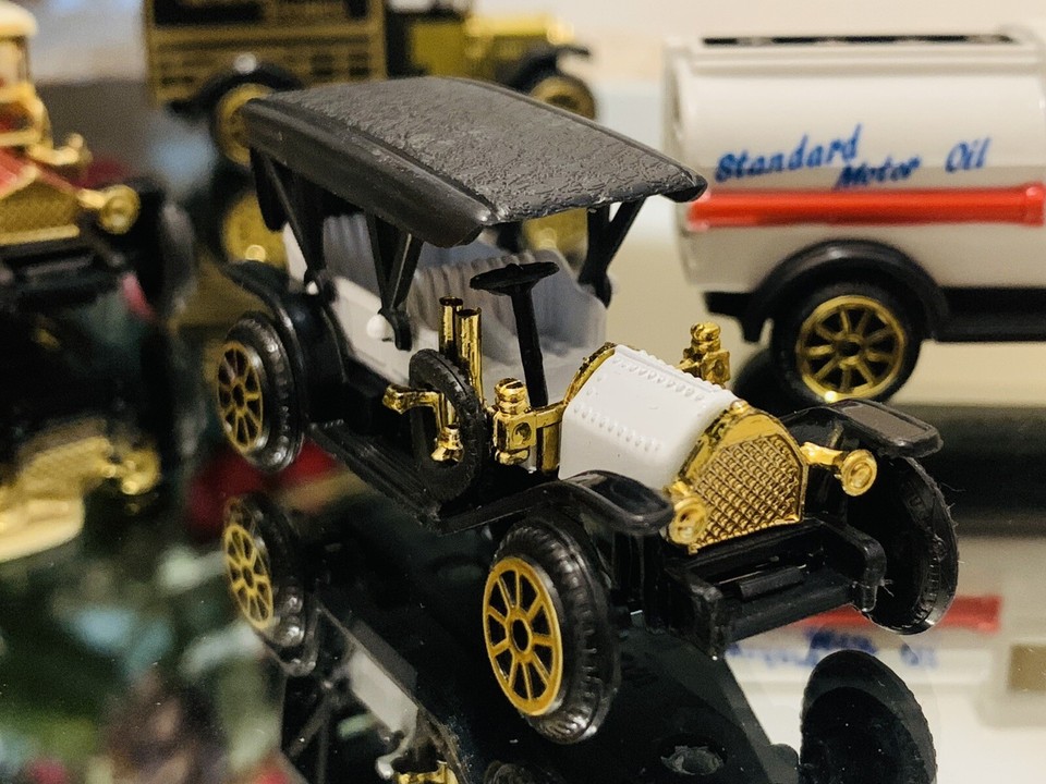 Vintage ‘Classic Automotive Collection’, 10 Antique Model Car Set- NEW ...