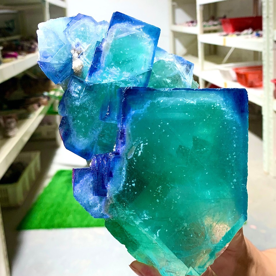 4.49LB Rare natural transparent blue cubic fluorite crystal sample ...