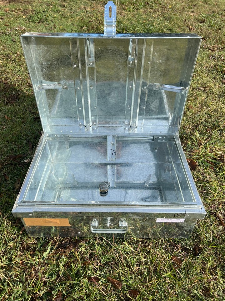 Metal Footlocker Trunk Chest Storage Locker Box with Lock Key Moving ...