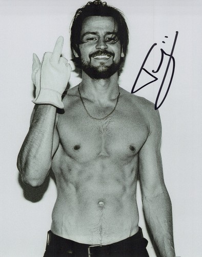 Tyler Hynes shirtless signed 8x10 photo | eBay