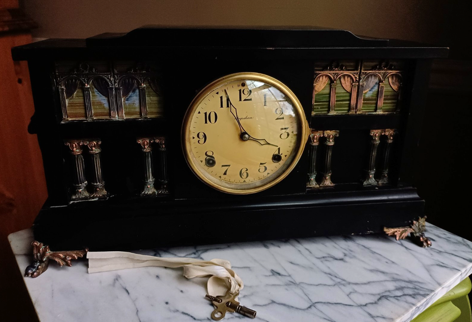 Antique Ingraham Adamantine Palace Mantle Clock, Lion Head Claw Foot ...