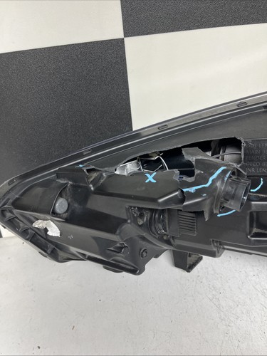 2022 2023 2024 Kia Forte Right Side Halogen Headlight Used Oem ...