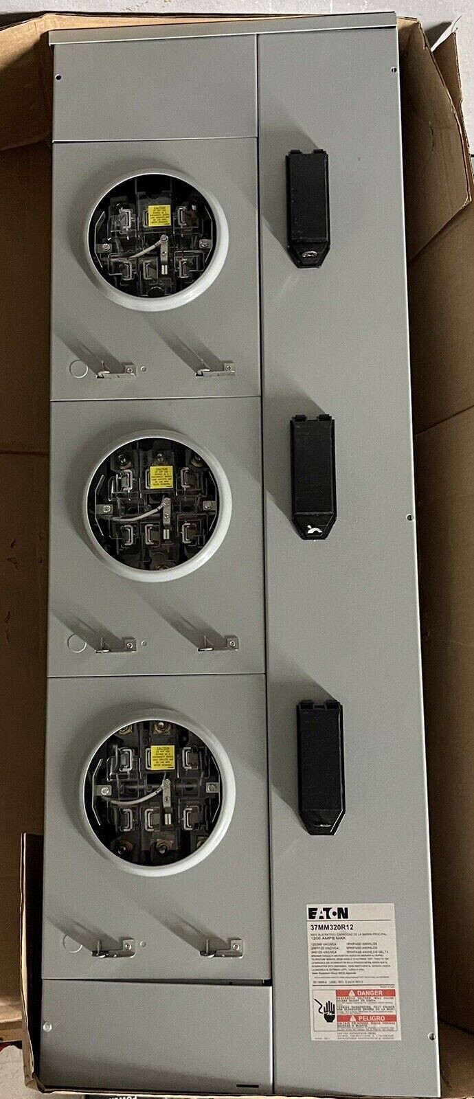 NEW Cutler Hammer Eaton Ringless 1200 Amp Meter Socket 37MM320R12 | eBay