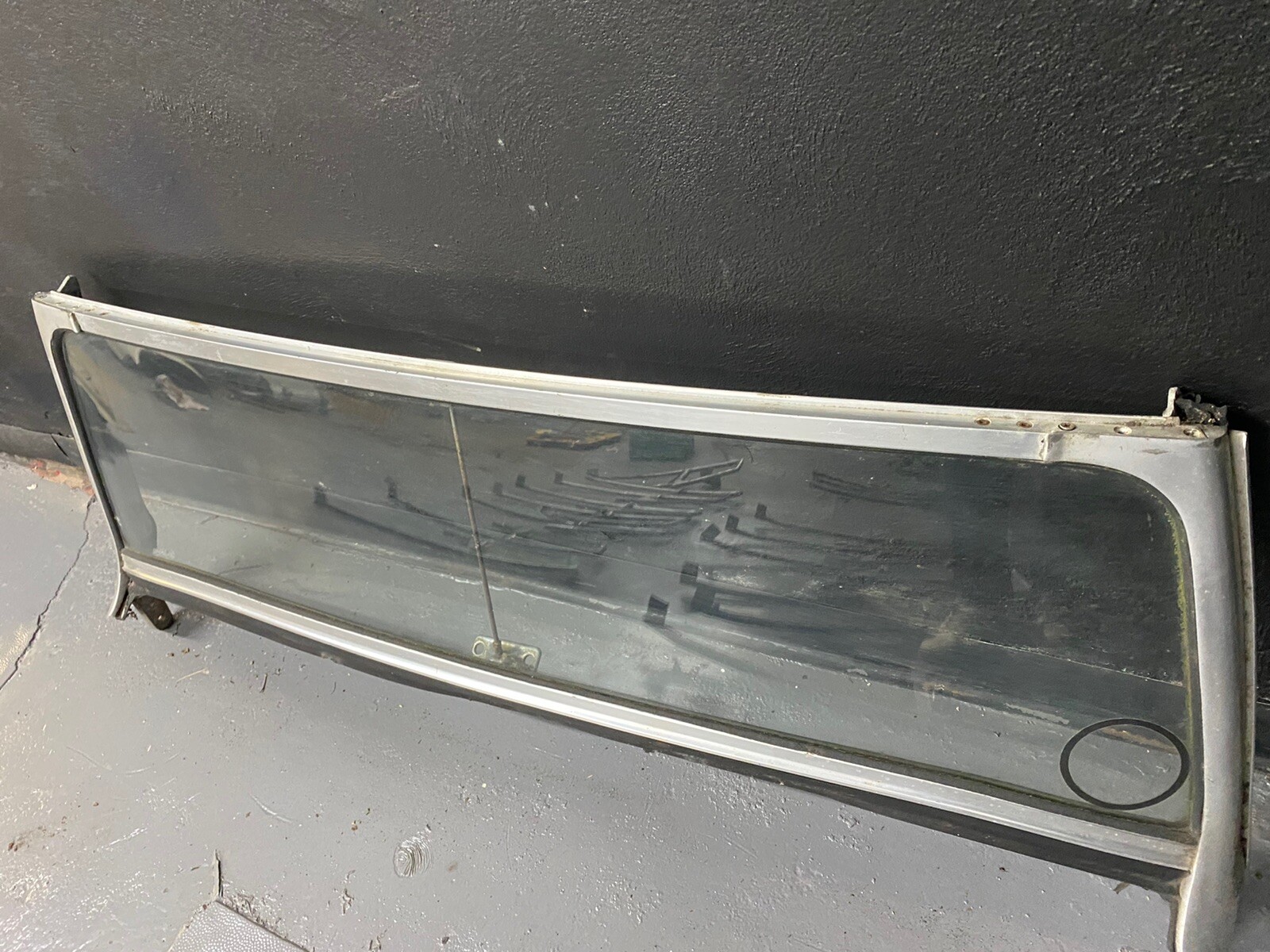 CLASSIC MG MIDGET WINDSCREEN ASSEMBLY | eBay UK