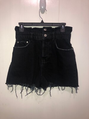 Zara Women's SZ 4 High Waisted Button Front Raw Hem Cut Off Black ...