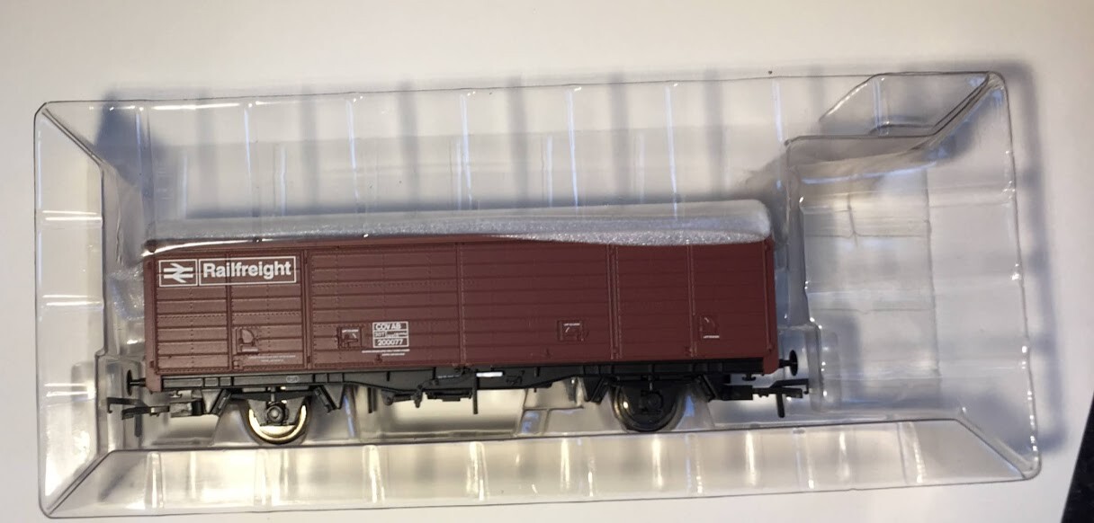 BACHMANN 38-141 RAILFREIGHT 29 TON SLIDING DOOR BOX VAN VDA (COV AB ...