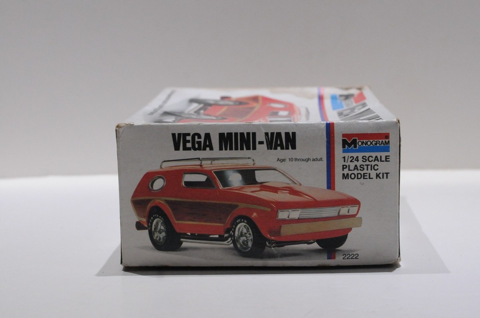 MONOGRAM VEGA MINI-VAN SCALE 1:24 MODEL KIT 2222 | eBay